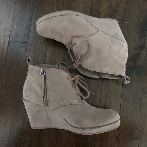 DV by Dolce Vita | Shoes | Dv Booties | Poshmark